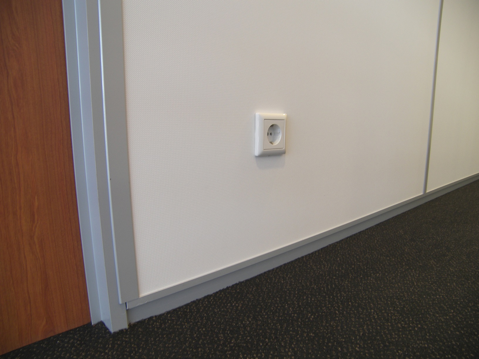 DBZ 100 Basis gesloten wand - Debazis Systeemwanden